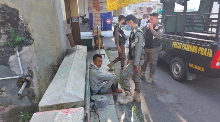 Penanganan Orang Dengan Gangguan Jiwa yang Meresahkan Masyarakat di ... Penanganan Orang Dengan Gangguan Jiwa yang Meresahkan Masyarakat di ...