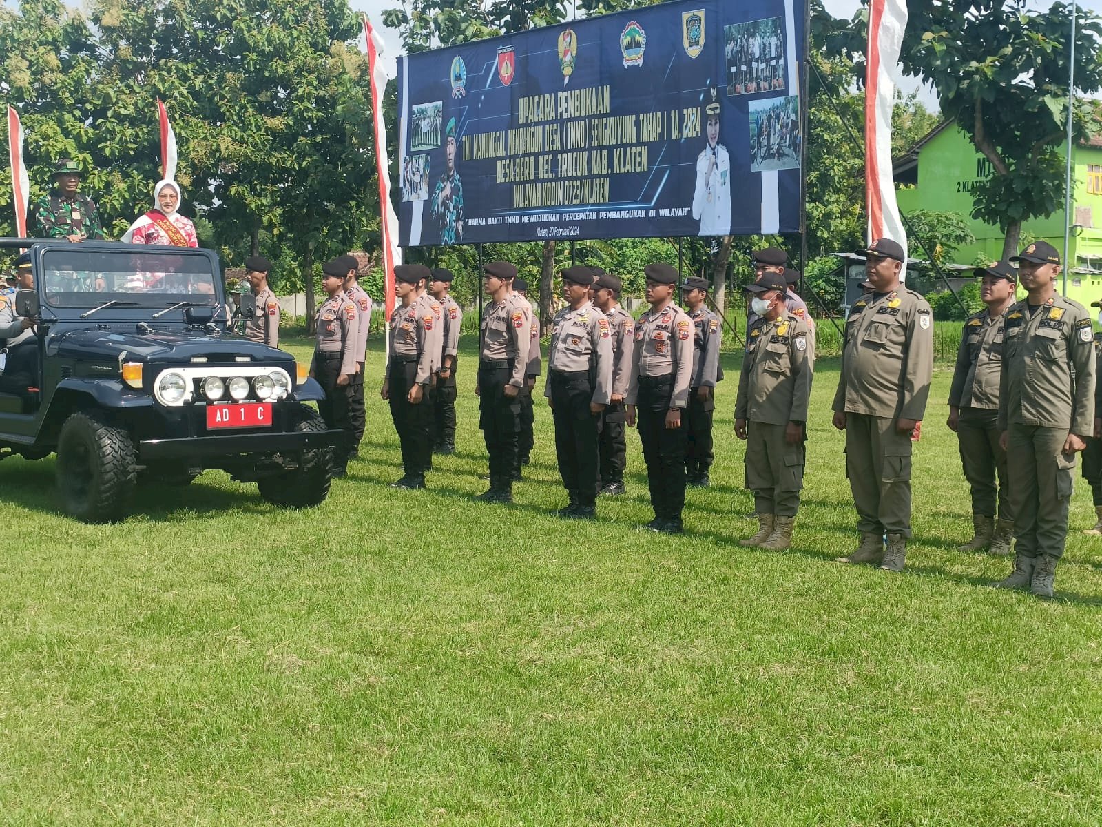upacara TMMD Sengkuyung Tahap Satu 2024 di Desa Bero Trucuk - Satpolpp ...